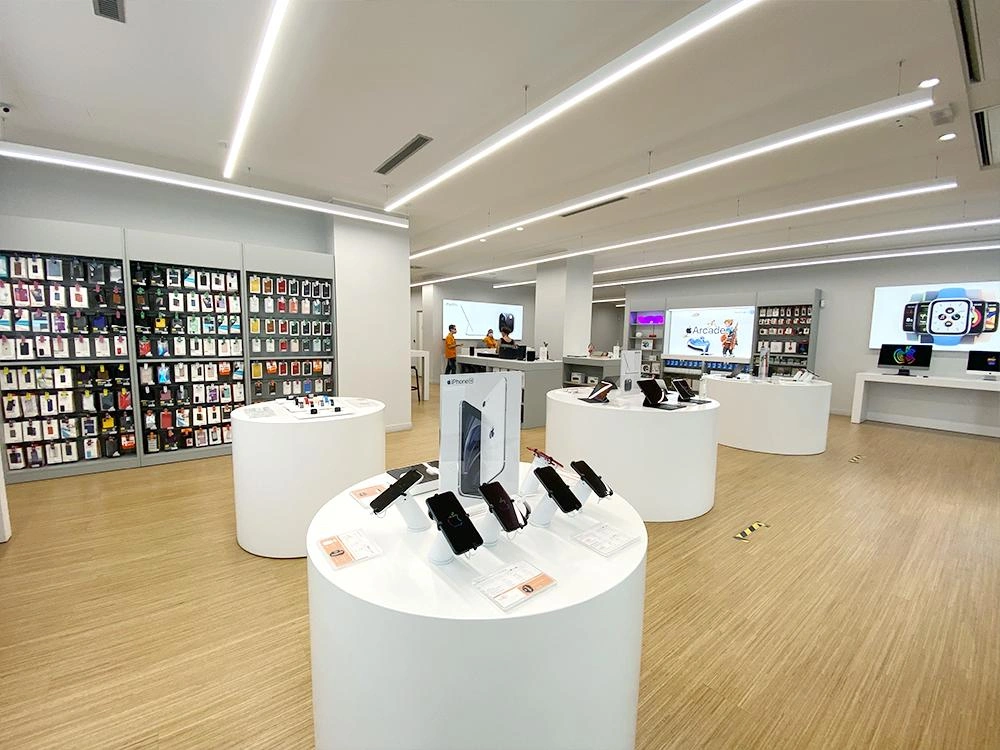 Apple Store Livorno | Negozio Apple Livorno || Juice