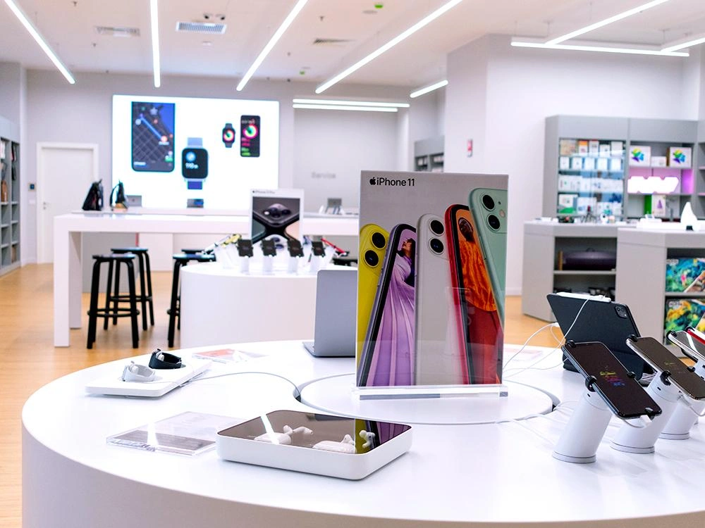Apple Store Verona | Negozio Apple Verona || Juice